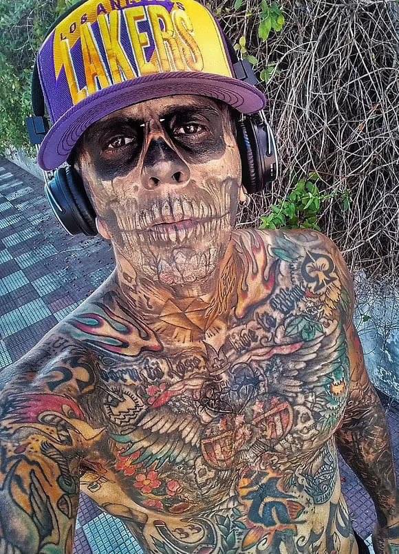 Man Who Was Covered In Tattoos Shares Incredible Transformation, But ...