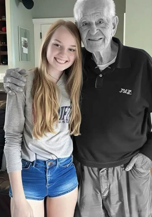 At My Grandfather’s Funeral, a Stranger Handed Me a Note - Weveryday Stories