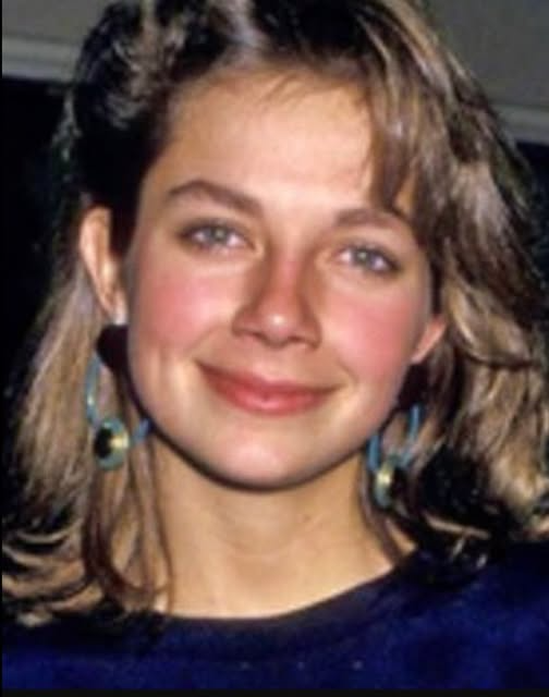 Justine Bateman defends decision to age naturally - Weveryday Stories