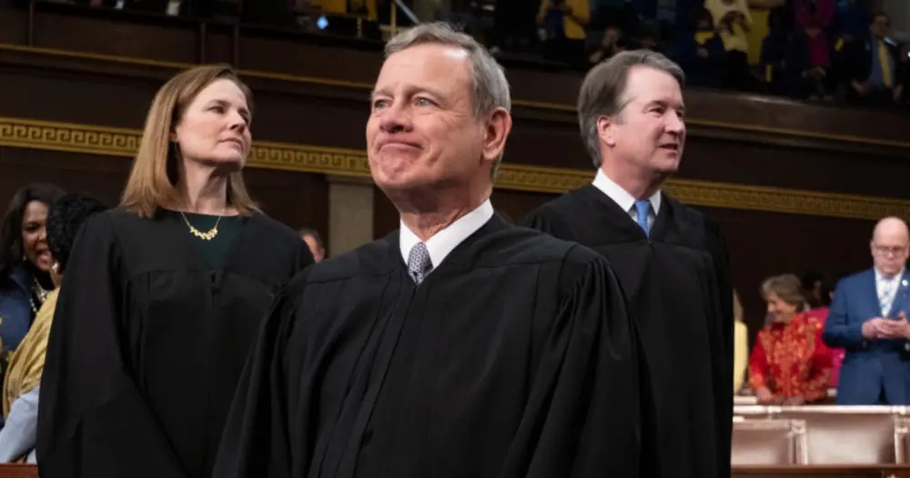 SUPREME COURT DROPS EARTH-SHAKING 7-2 DECISION - Weveryday Stories