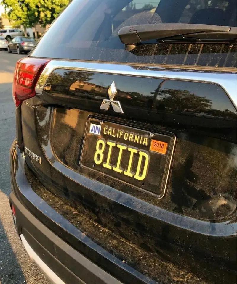 How One Custom License Plate Turned Into an Unexpected Online Moment ...