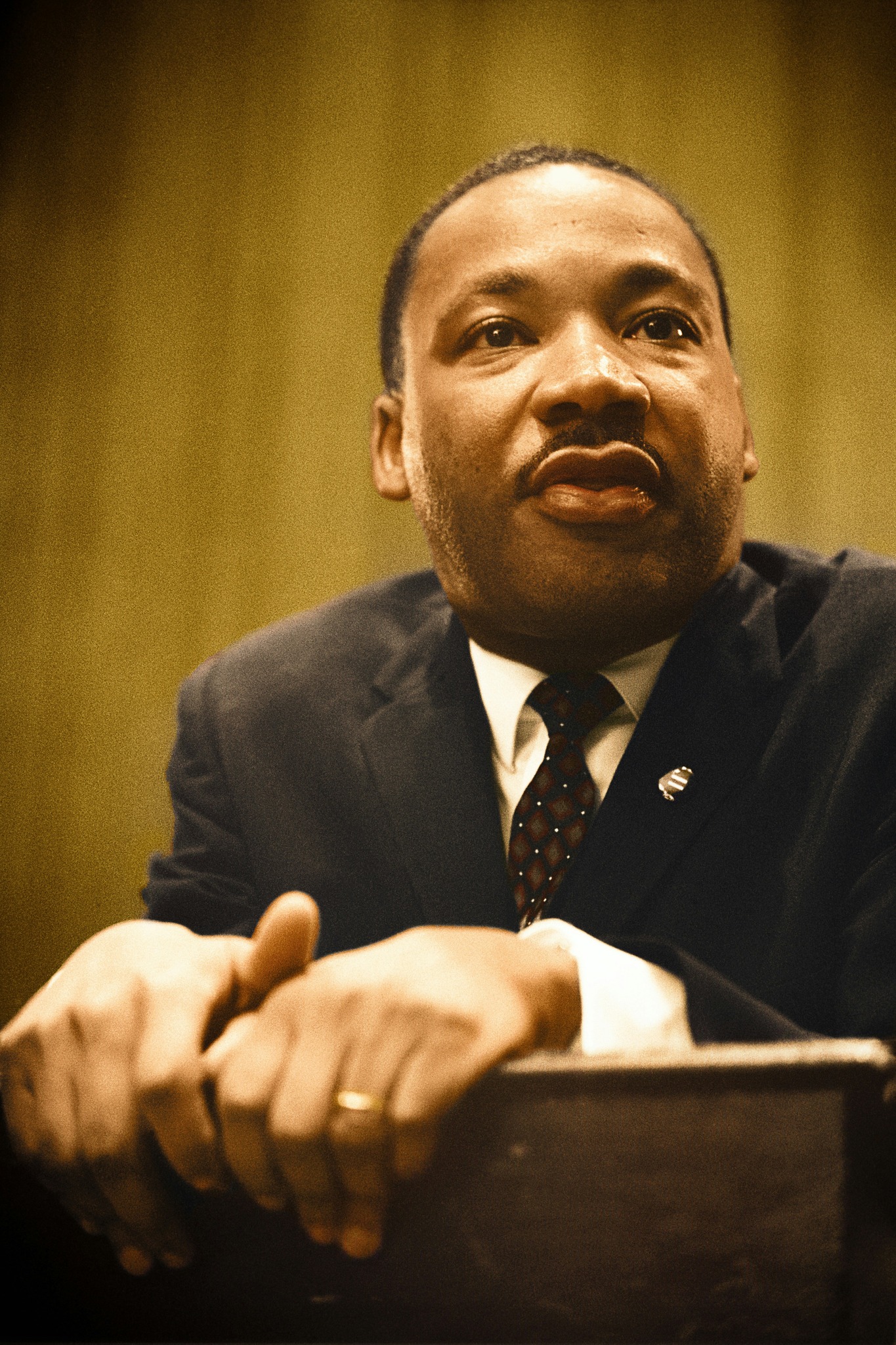 Martin Luther King Jr: A Leader for Justice and Equality - Weveryday ...